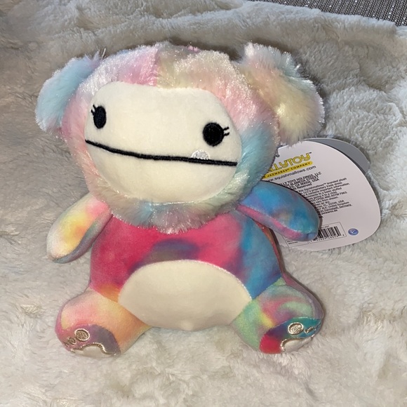 Squishmallows | Other | 7 Zaylee The Bigfoot Squishmallow Squeeze ...